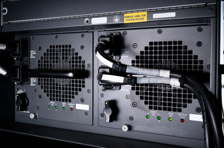UPS Systems for Comms rooms | Uninterruptible Power Supply (UPS)